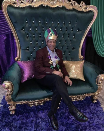 Mayor Alsberry Brings Mardi Gras To Hazel Crest - Taylor Media